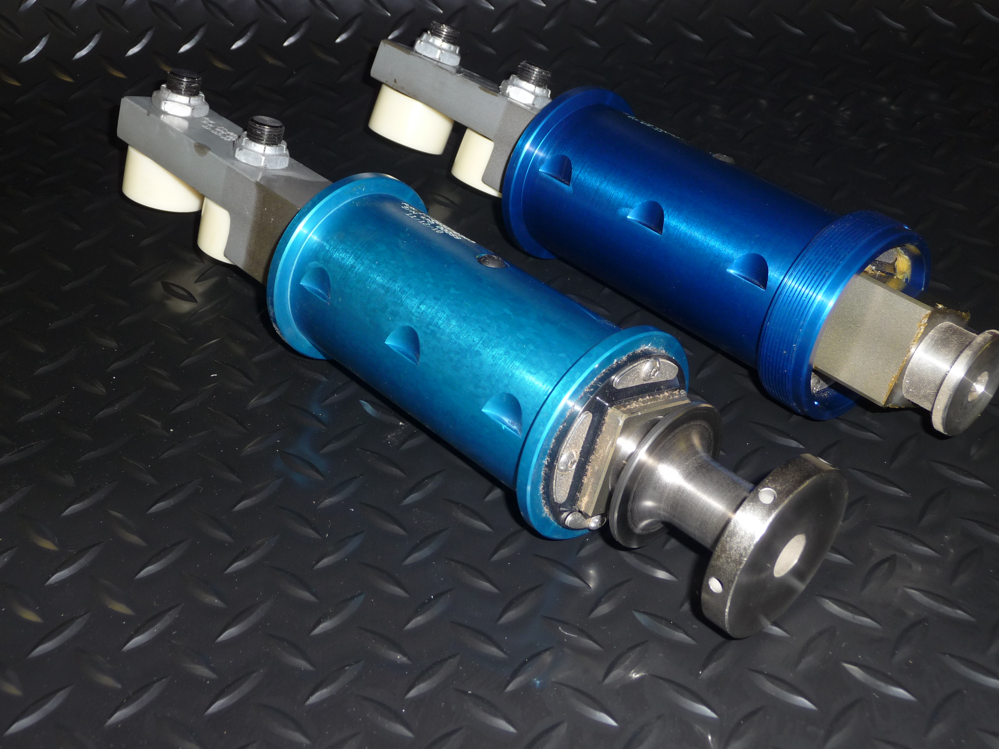 Necker Spindle Rams for Belvac 595 795 and Super K | Intech Power-Core
